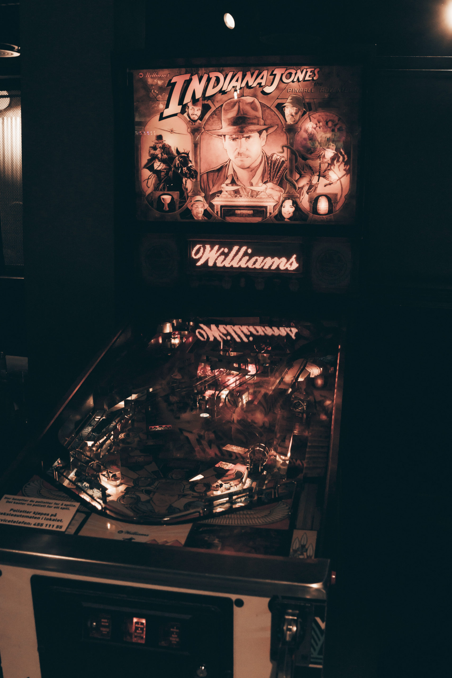 Arkadespill - Pinball, boksemaskin, whack-attack og mer - Duckpin